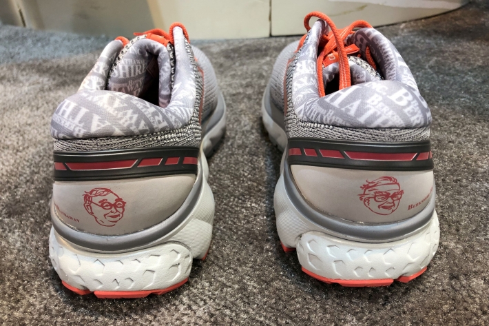 Warren Buffett foi às compras. E agora pode reportar lucro líquido ...