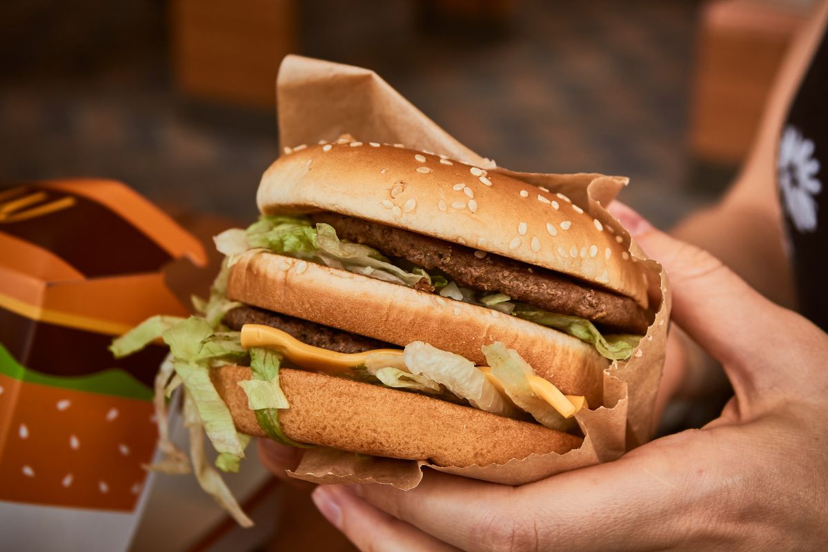 O que é o índice Big Mac? – Radar da Imprensa – Estadão E-Investidor ...
